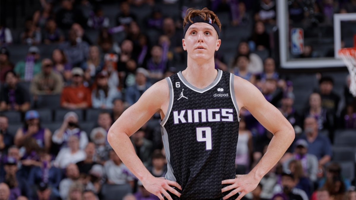 Kings’ Kevin Huerter cleared for on-court workouts after shoulder injury – NBC Sports Bay Area ...