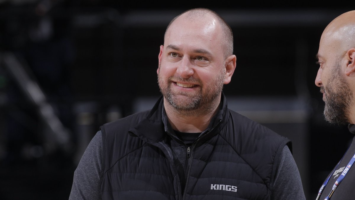 NBA rumors: Isaac Jones, Isaiah Crawford agree to Kings two-way ...