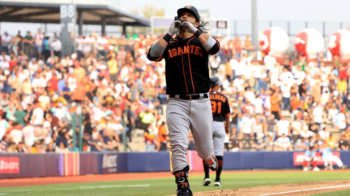 Brandon Crawford incredibly homers next pitch after overturned dinger ...