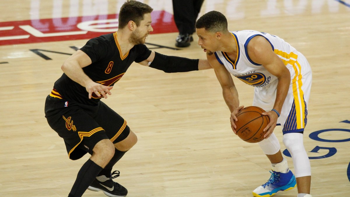 Matthew Dellavedova ‘almost died’ guarding Steph Curry, J.R. Smith ...