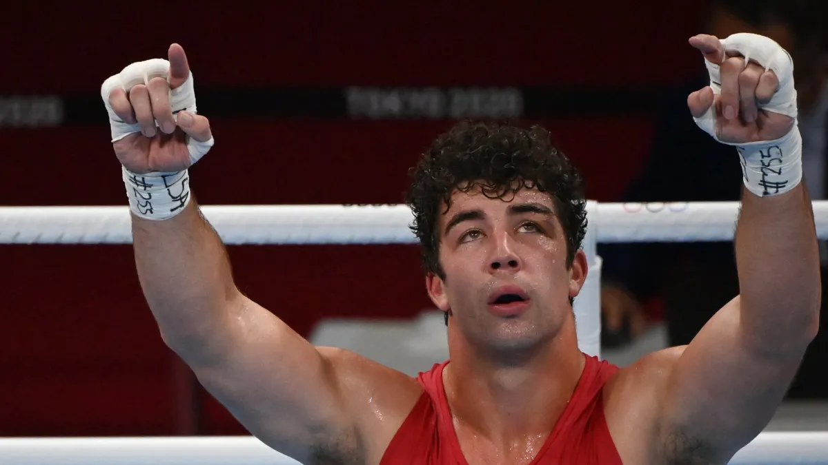 American Richard Torrez Jr. to Fight for Super Heavyweight Gold – NBC ...