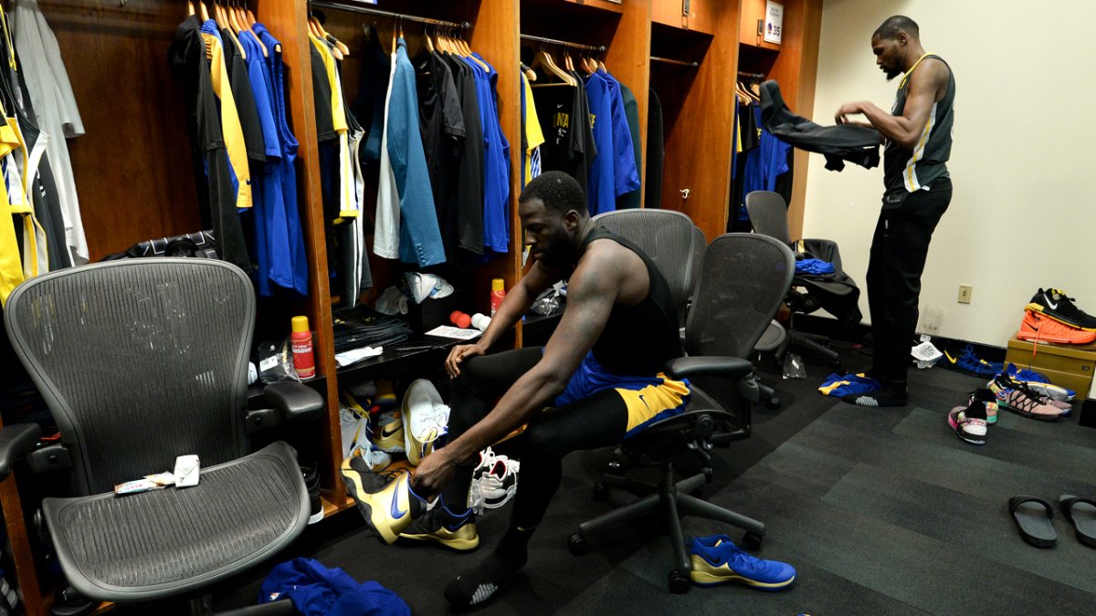 Why Warriors’ Draymond Green doesn’t want media in NBA locker rooms ...