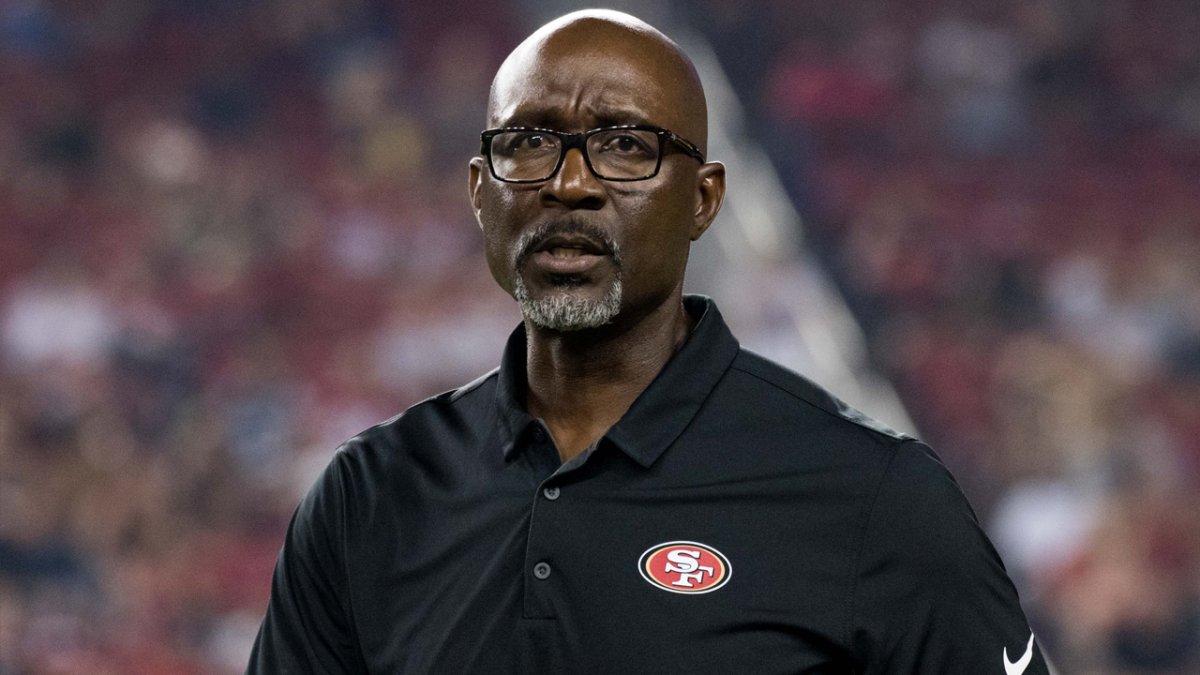 49ers LB coach Johnny Holland takes medical leave of absence – NBC ...