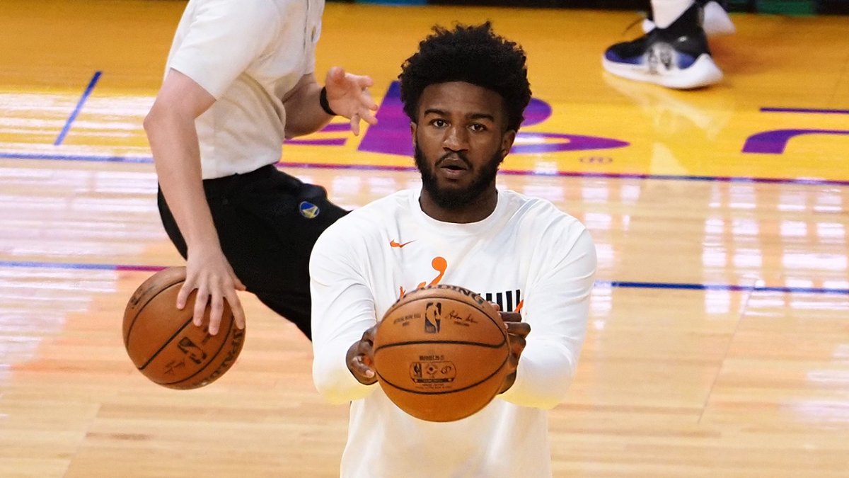 NBA rumors: Jordan Bell joining Warriors camp as non-roster invite ...