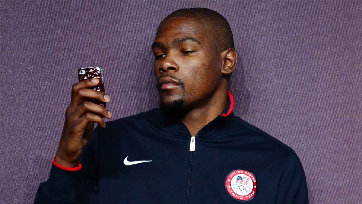 Kevin Durant defends burner Twitter account during Warriors career ...