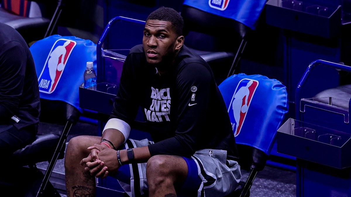 How Kobe Bryant, Tim Duncan impacted Warriors’ Kevon Looney career ...