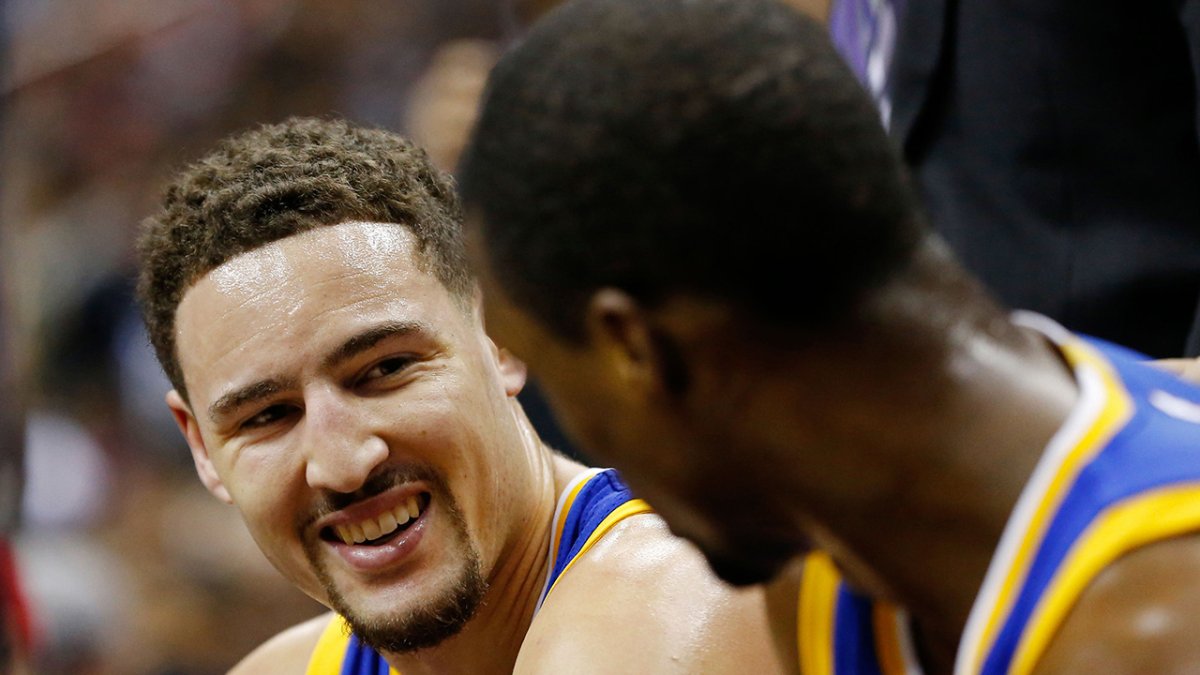 Klay Thompson 37-point quarter memory still haunts Kings social – NBC ...