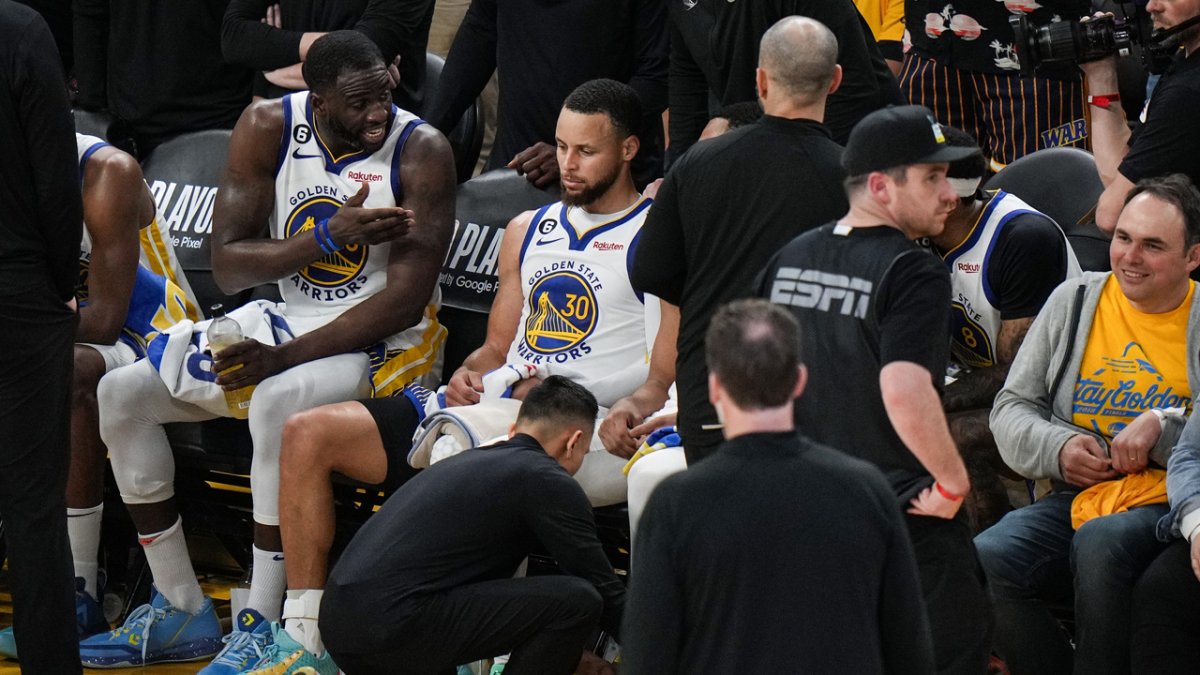 Steph Curry’s great reaction to playing 43 minutes in Game 4 vs. Kings ...