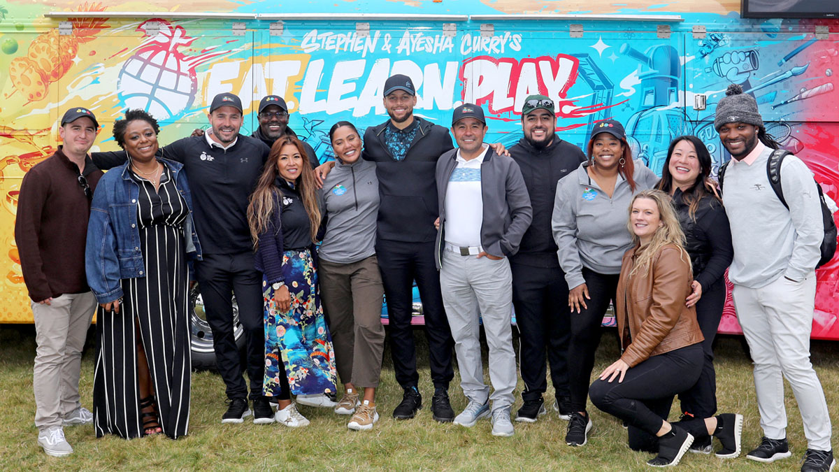 Steph Curry named 2022-23 Kareem Abdul-Jabbar Social Justice Champion ...