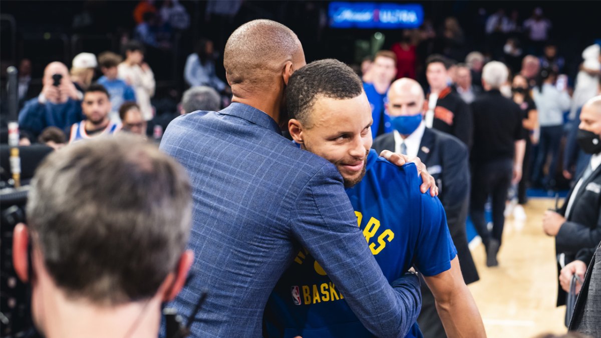 Steph Curry, Ray Allen, Reggie Miller share emotional pregame moment ...