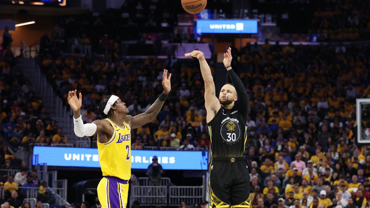 Warriors make dubious 3-point NBA history in Game 1 loss to Lakers ...