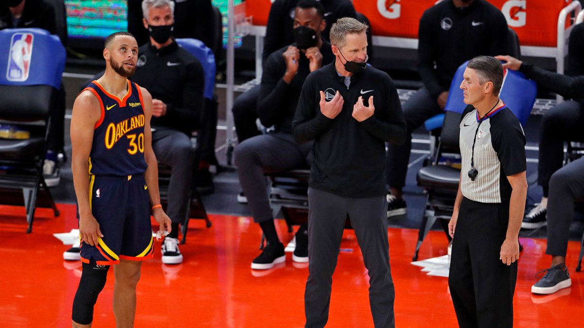 Steph Curry expects ‘confusion to start’ with foul-baiting rule change ...