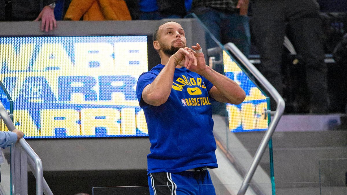 Steph Curry hits wild Chase Center tunnel shot before Warriors-Nuggets ...