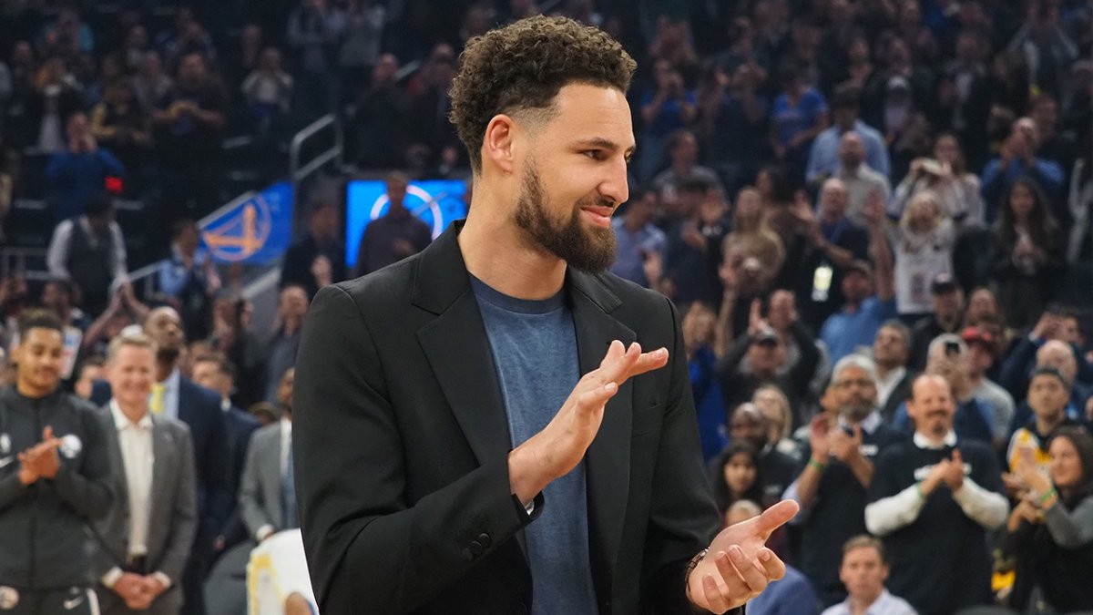 Klay Thompson posts Instagram photo from workout inside Chase Center ...
