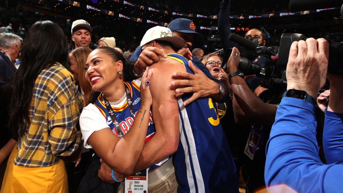 Ayesha Curry savagely tweets at Celtics fans after Warriors win NBA Finals – NBC Sports Bay Area ...