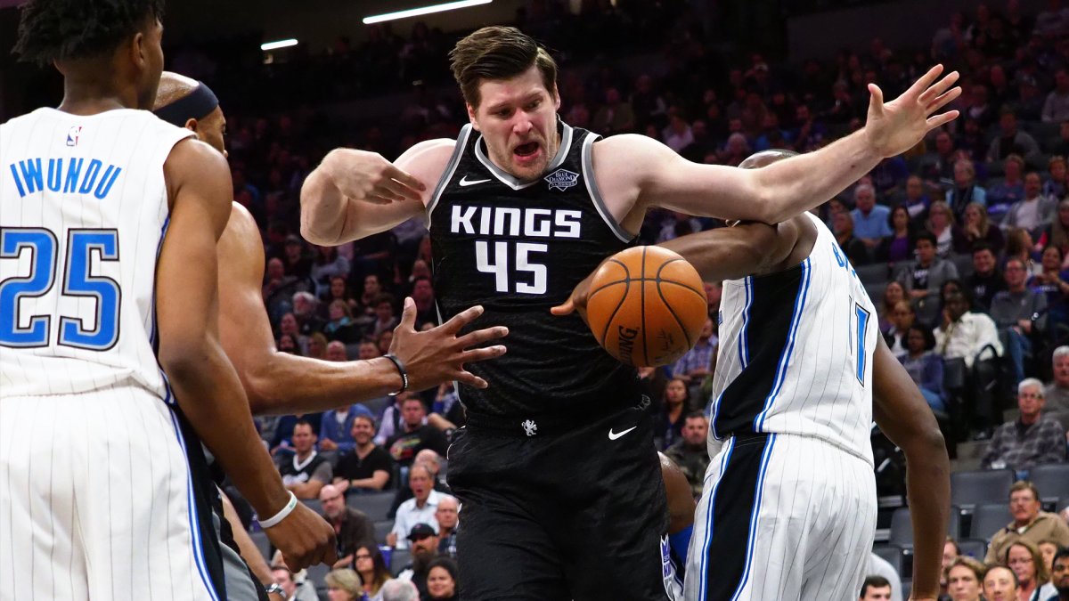 Former King Jack Cooley continues chasing basketball dream in Japan ...