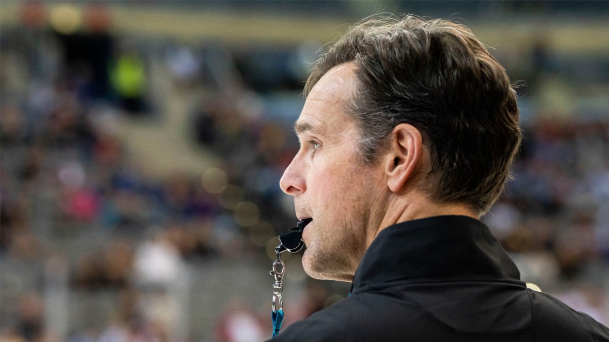 David Quinn wants Sharks to win now amid ‘balancing act’ of long-term ...