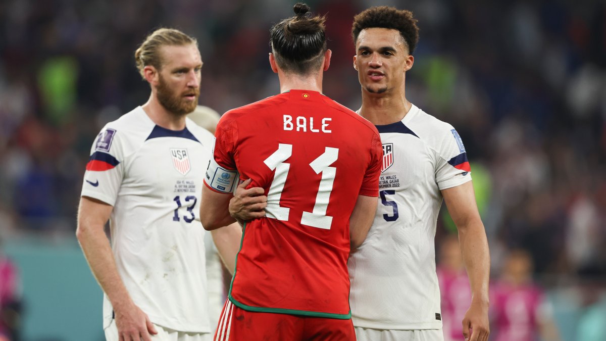 ‘Blatantly Out of Play:’ USMNT’s Antonee Robinson Says Call Was Missed ...