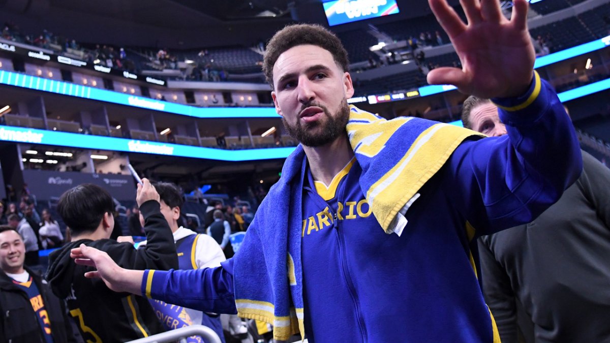 Klay Thompson credits odd warmup ritual for electric performance vs ...