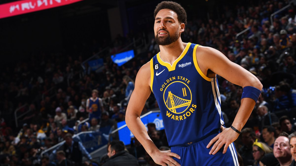 Klay Thompson jokingly roasts ex-Warrior Festus Ezeli over 3-point ...