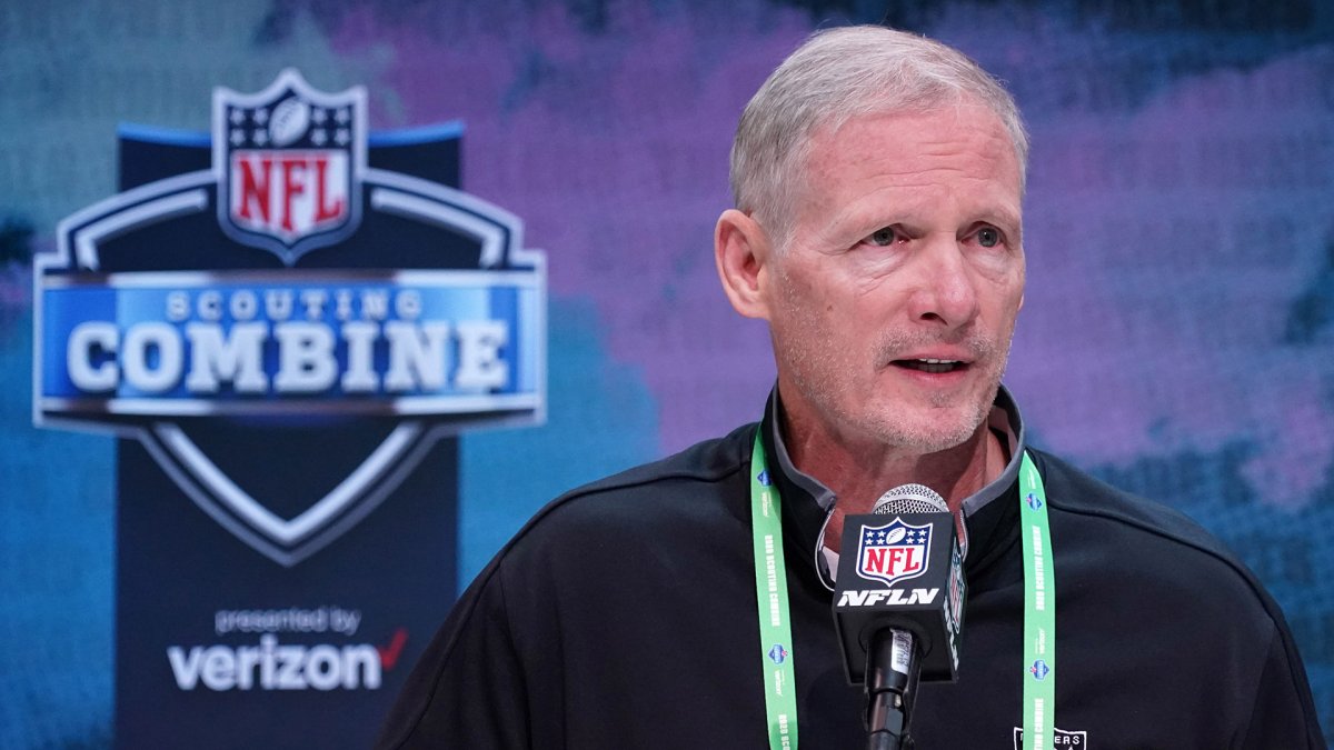 Raiders’ Henry Ruggs ‘OK’ after suffering thigh injury in moving ...