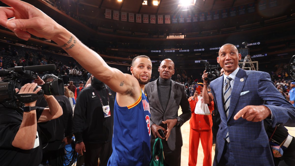 Steph Curry sets new goal after breaking Ray Allen’s NBA record – NBC ...