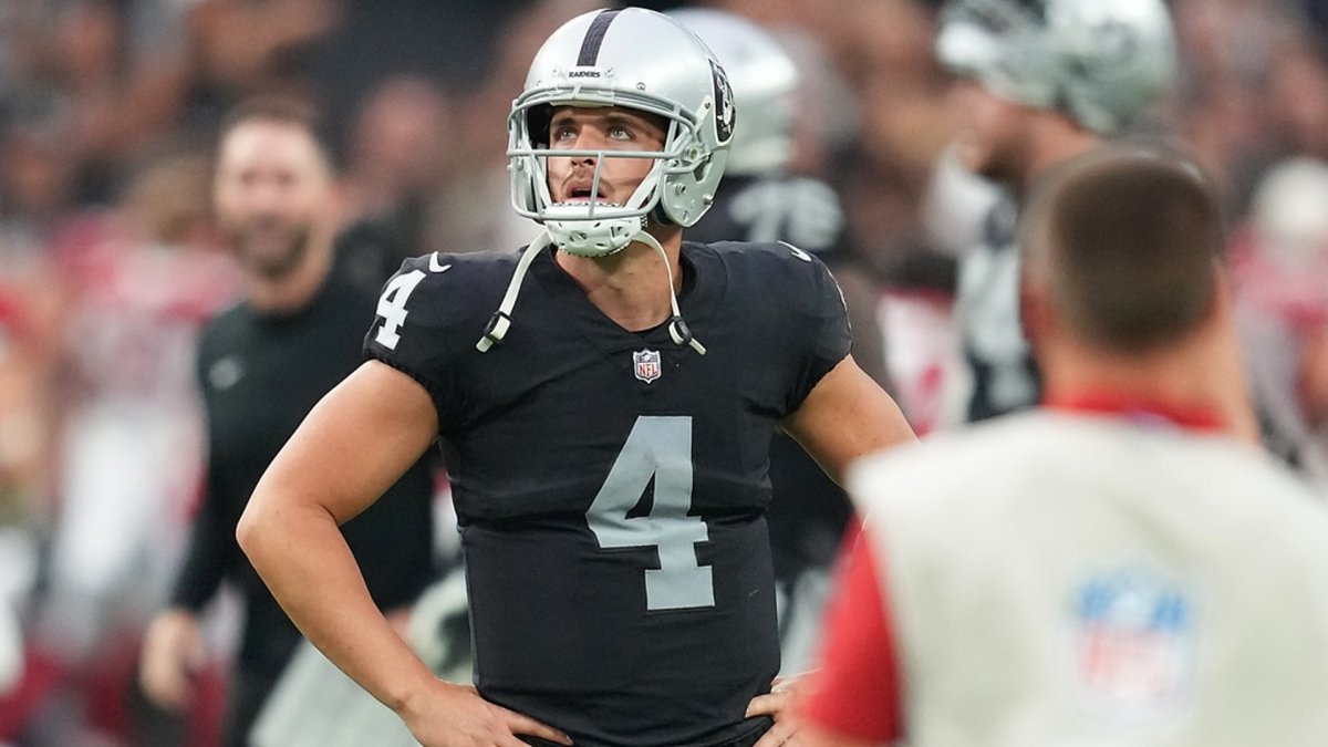 Raiders’ Derek Carr gets emotional after crushing loss to Colts – NBC ...