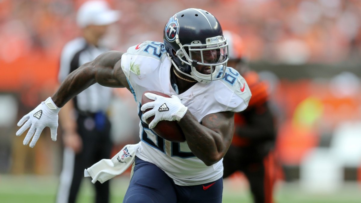 Former Titans, 49ers tight end Delanie Walker officially retires – NBC ...