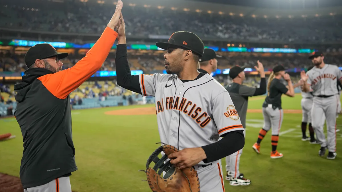 How Giants’ 10-game win streak impacted NL West odds, D-backs chase ...