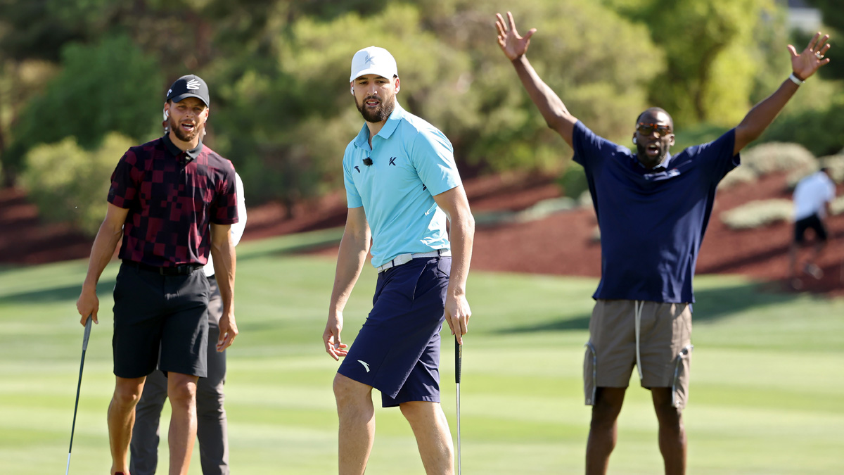 Draymond Green joyfully cheers Klay Thompson’s clutch putt in The Match – NBC Sports Bay Area ...
