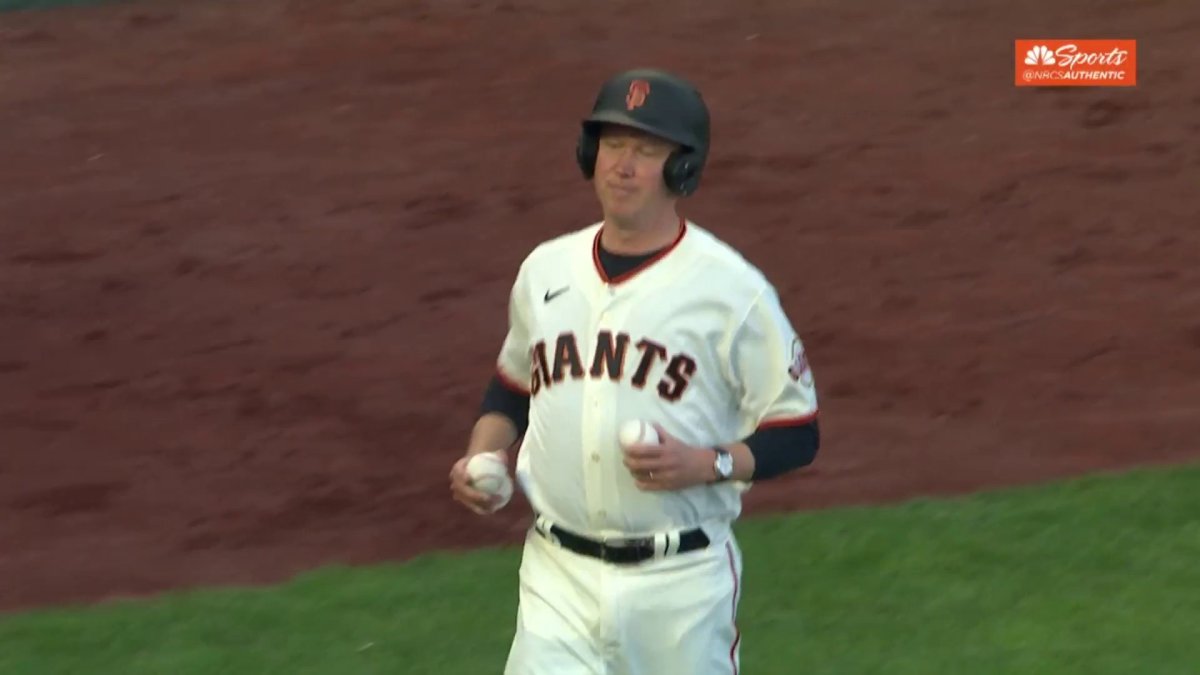 Giants broadcaster Dave Flemming amazingly serves as bat boy for three ...