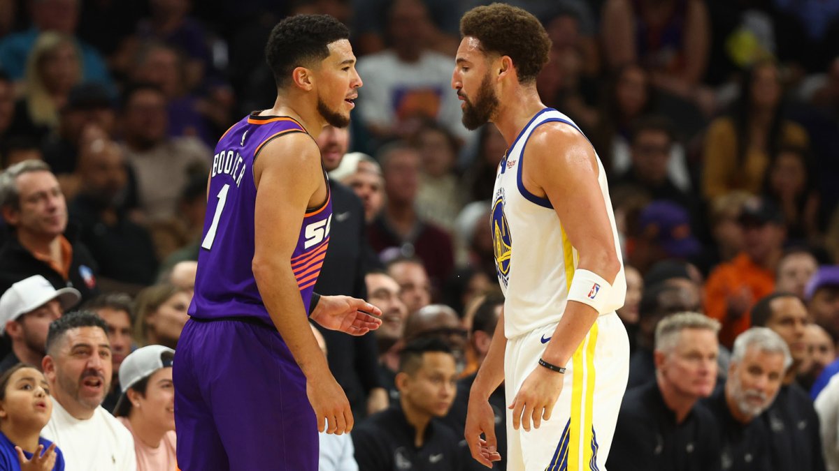 Klay Thompson hilariously regrets four-finger taunt to Suns’ Devin ...