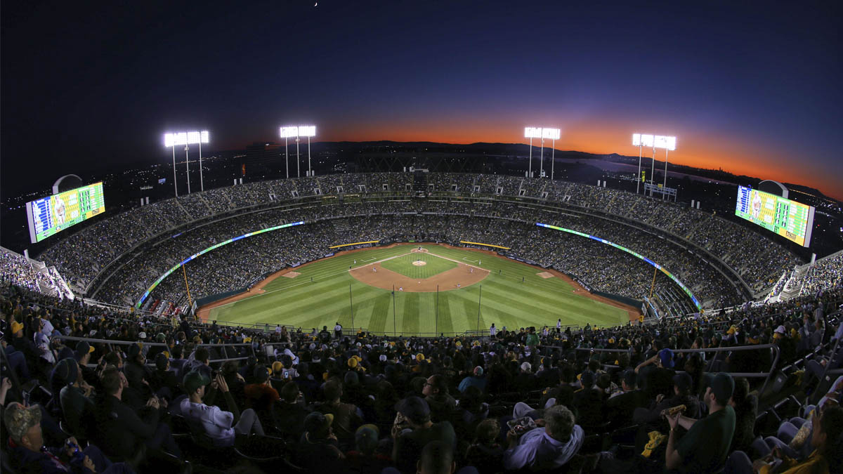 Mayor could insist Oakland keeps Athletics name in Coliseum lease ...