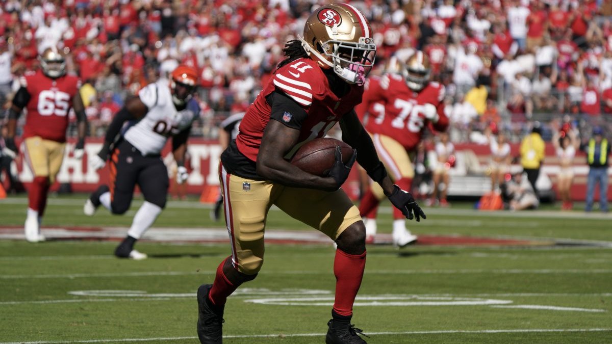 49ers’ offense remains potent in losing streak based on three ...