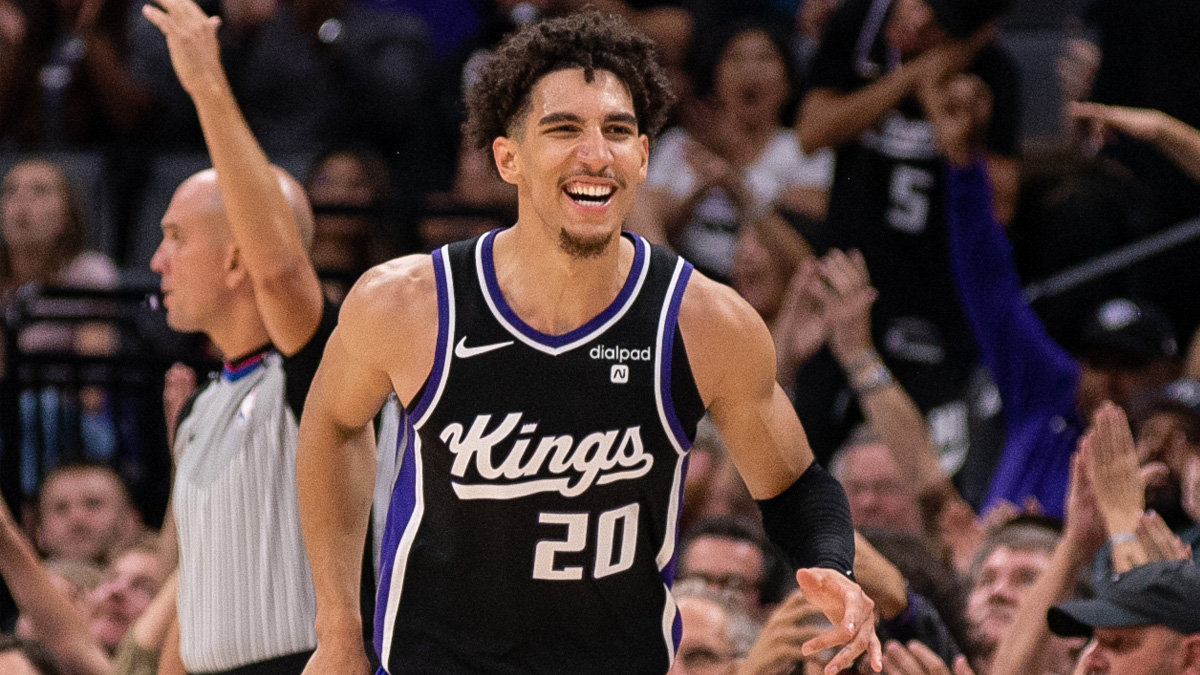 Colby Jones impresses Mike Brown, Kings in strong NBA preseason effort ...