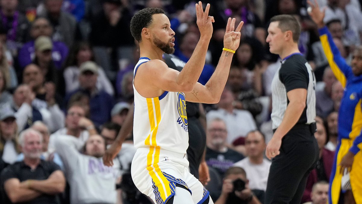 Steph Curry trails Michael Jordan in 40-point games in 30s after ...