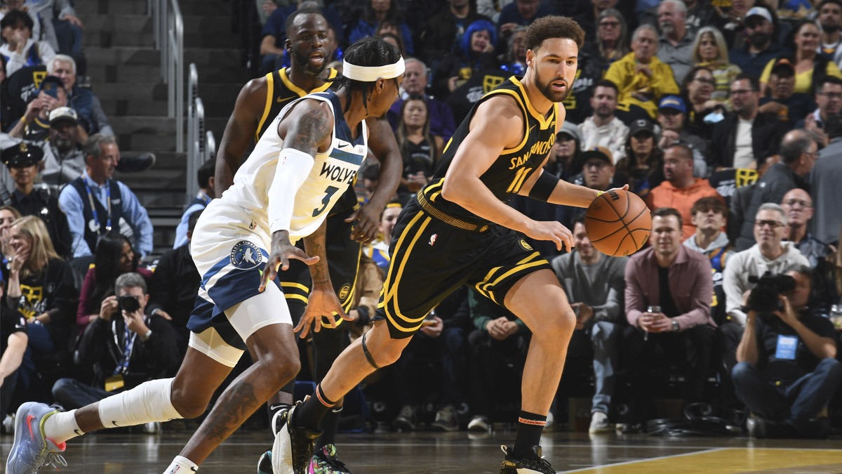 Jaden McDaniels perplexed by Klay Thompson in Warriors-Timberwolves ...