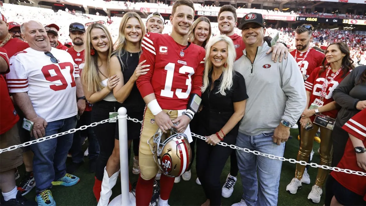 49ers QB Brock Purdy explains hilarious viral family picture moment ...