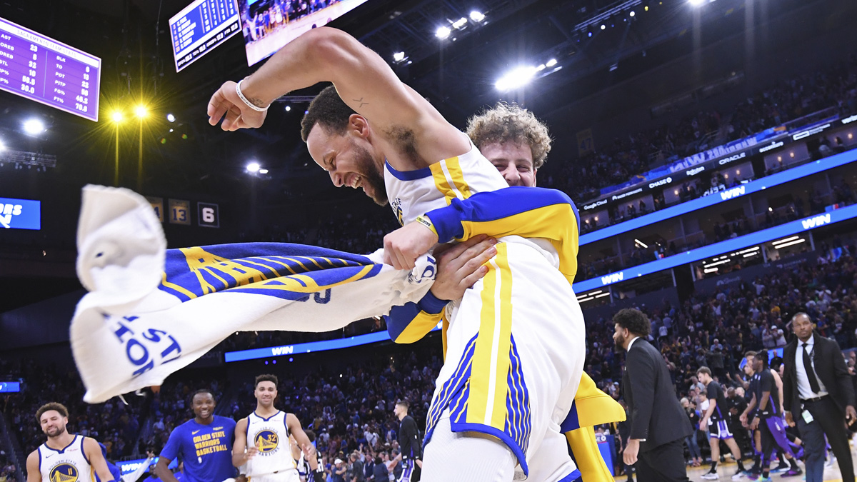 Brandin Podziemski greets Steph Curry with goat noises after Warriors ...