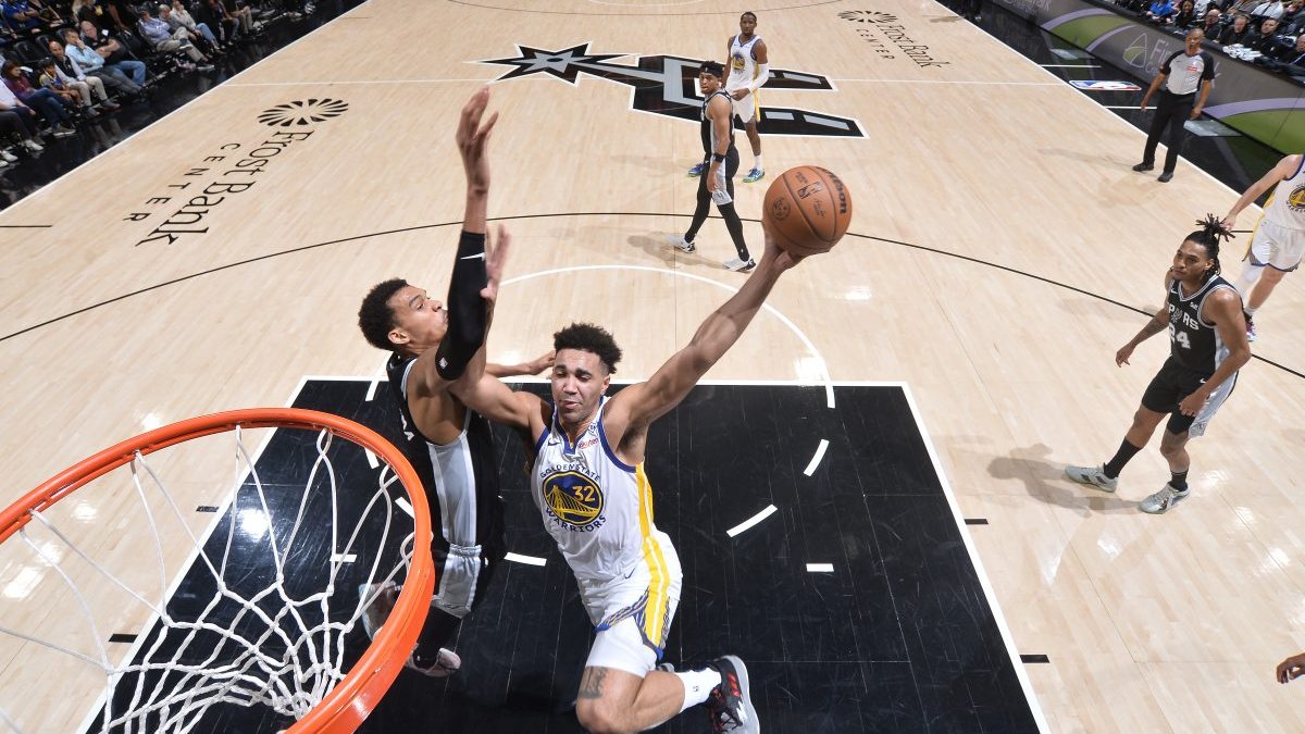 Spurs’ Victor Wembanyama downplays Trayce Jackson-Davis’ poster dunk – NBC Sports Bay Area ...