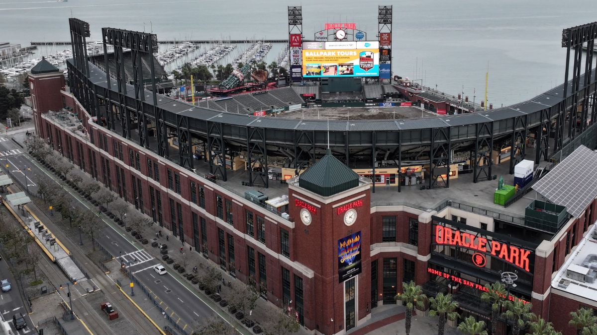 Giants unveil new ‘show-stopping’ Oracle Park LED lights, sound system – NBC Sports Bay Area ...