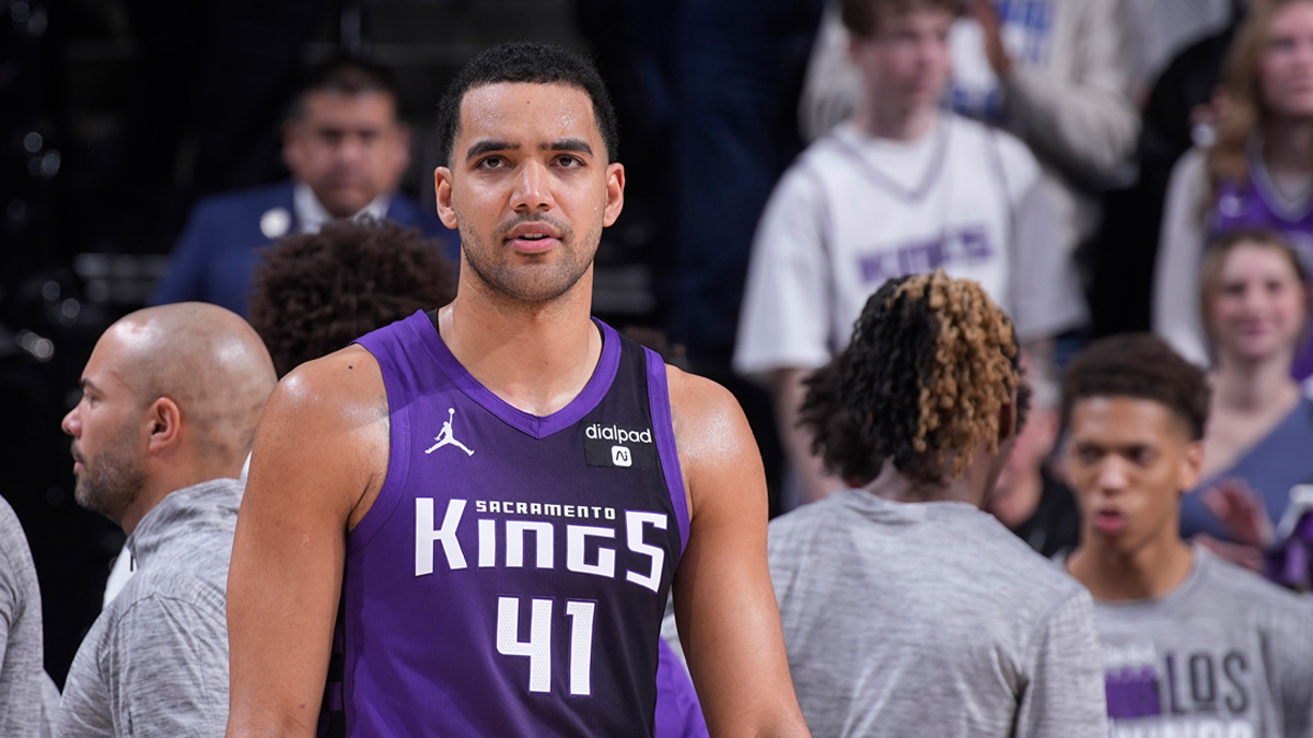 Kings’ Trey Lyles has knee injury, will be re-evaluated in two weeks ...