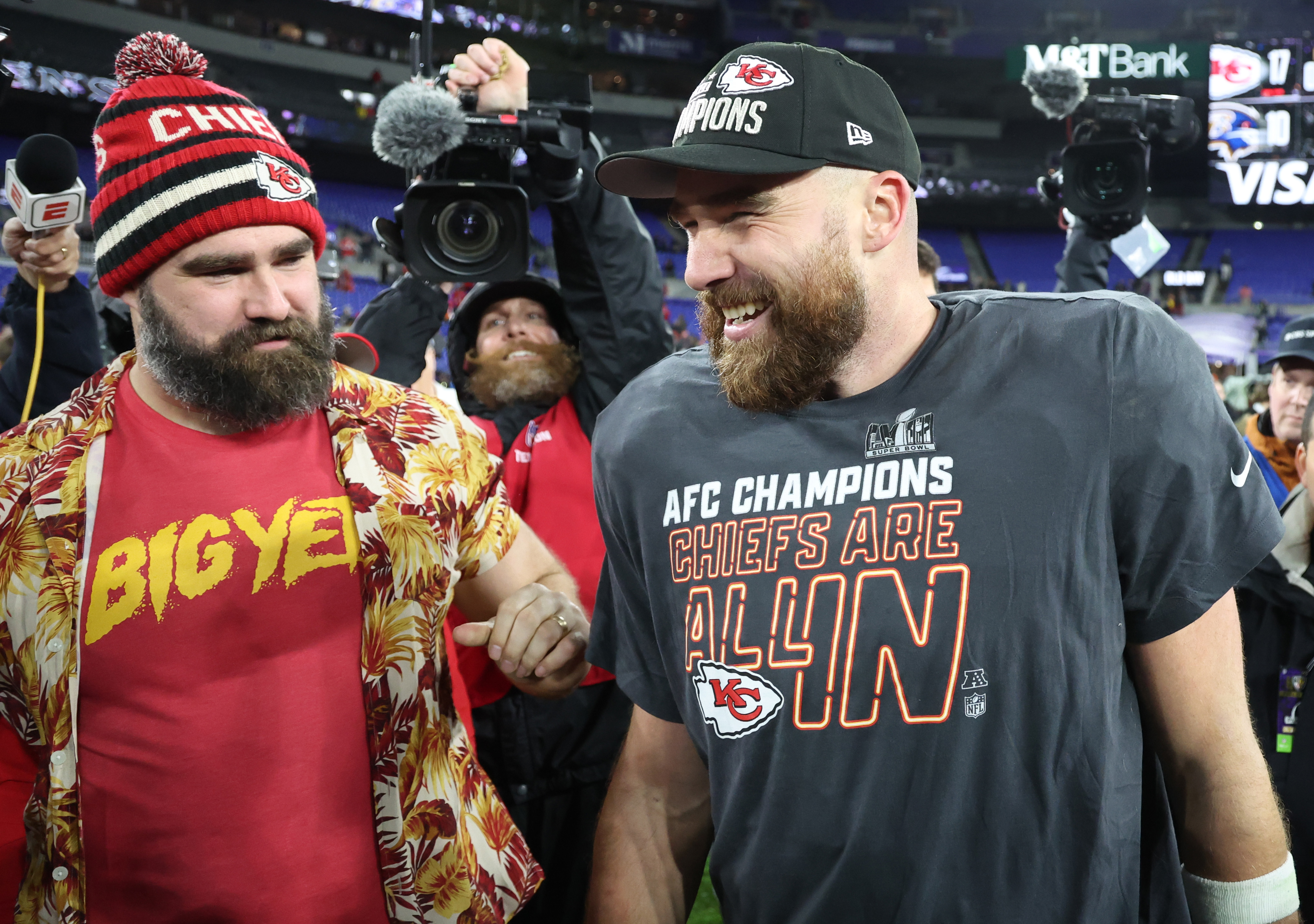 Travis and Jason Kelce surprised with graduation during live “New ...
