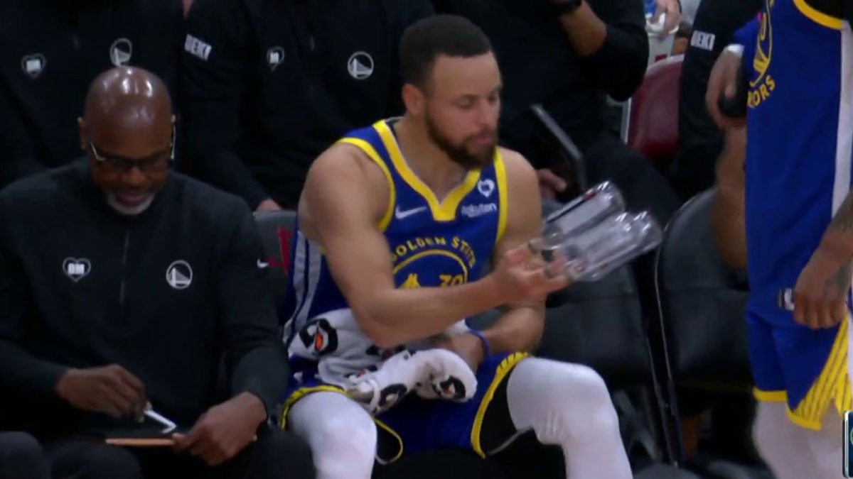 Warriors’ Steph Curry epically trolls Tari Eason with perfect movie reference – NBC Sports Bay ...