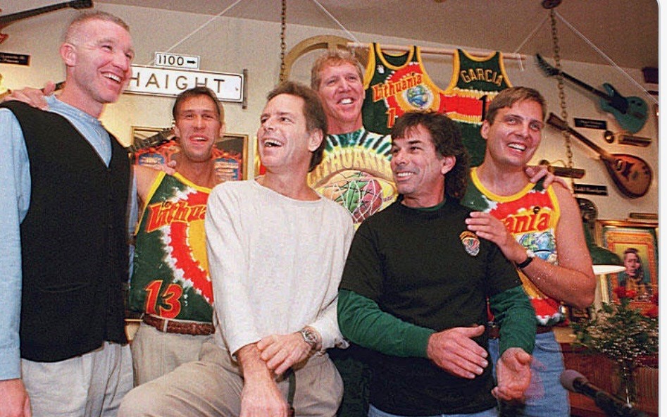 Bill Walton Hawaii bike ride story showcases joy of late NBA legend ...