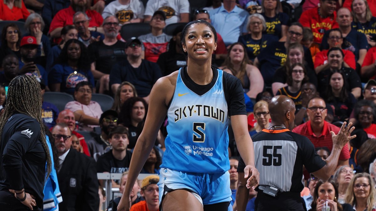 Angel Reese sets WNBA record in Chicago Sky win over Dallas Wings – NBC ...