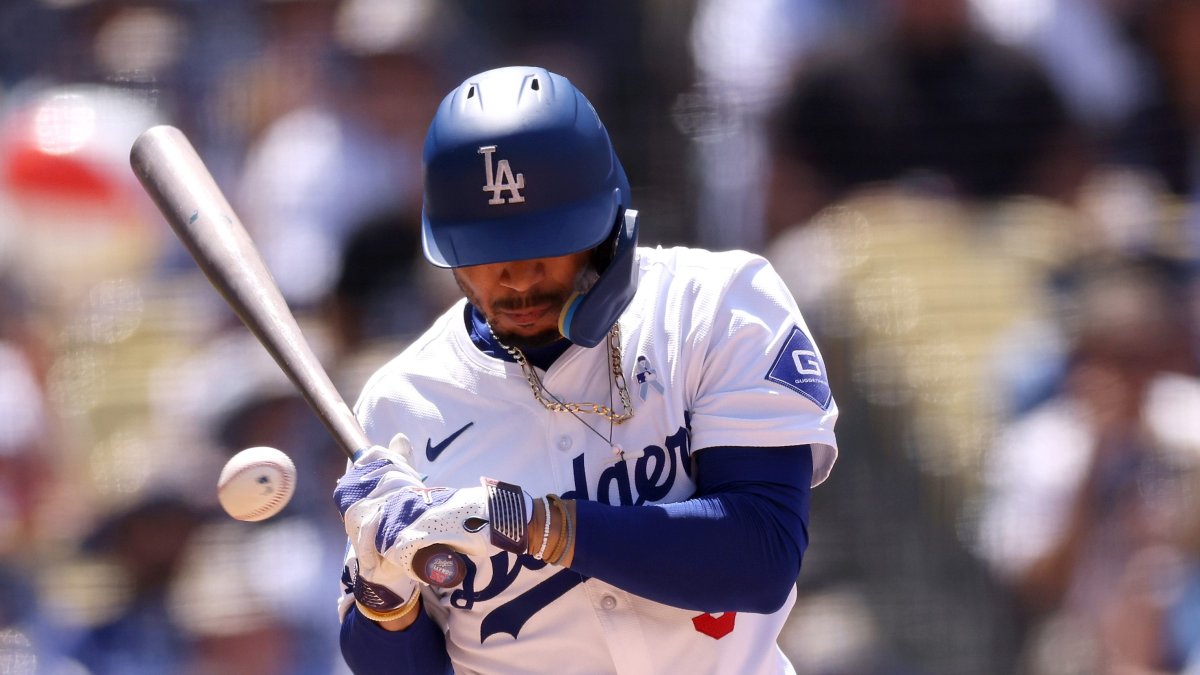 Dodgers’ Mookie Betts fractures hand after being hit by pitch – NBC ...