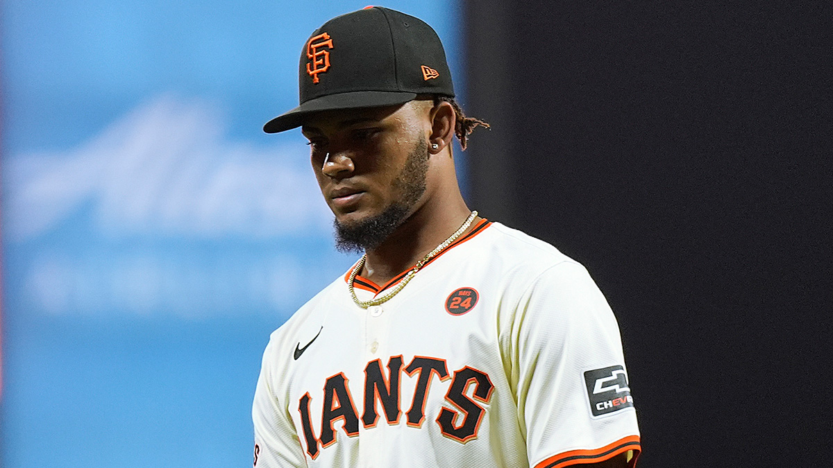 MLB rumors: Giants ‘fielding calls’ on their relief pitchers – NBC ...