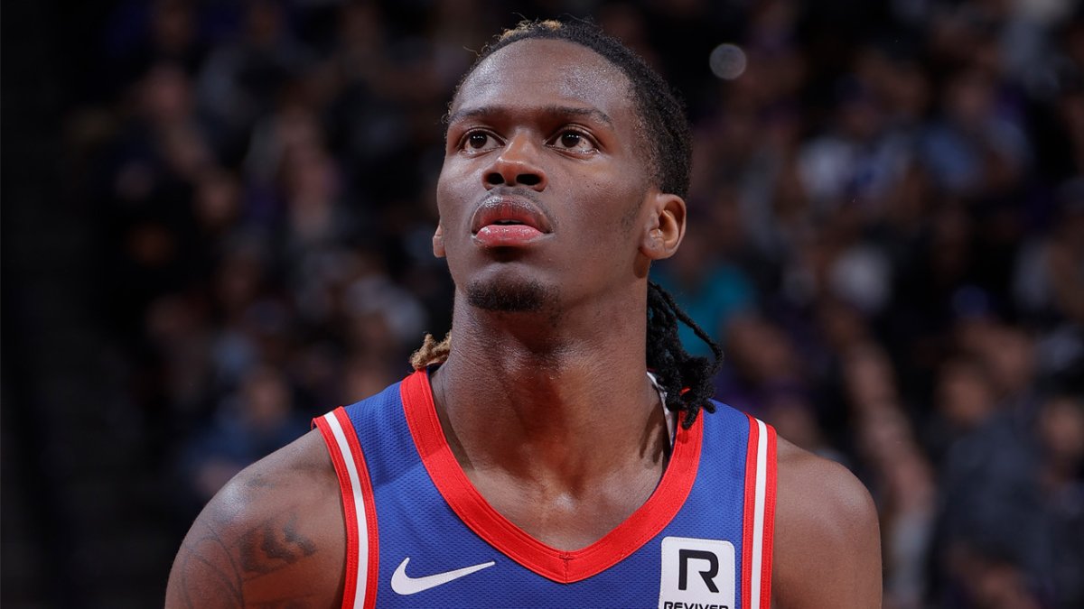 Keon Ellis answers own call with career game in Kings’ loss to Hawks ...