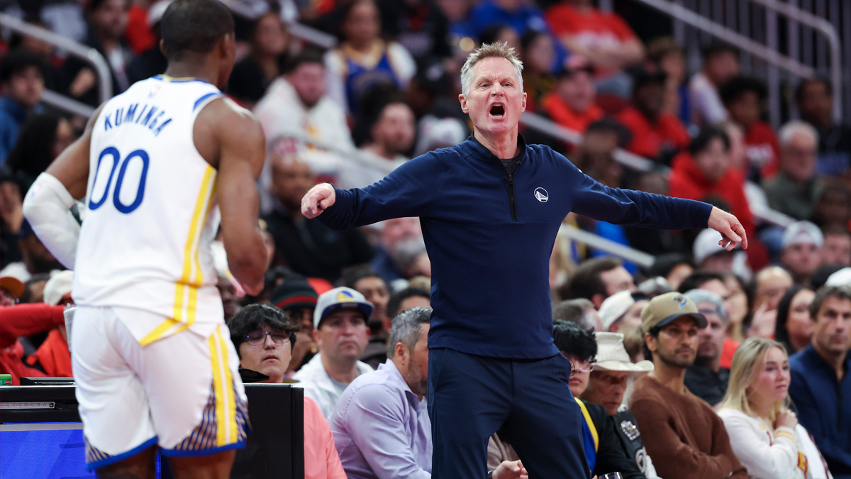 Referee explains late foul call in Warriors vs. Rockets pool report – NBC Sports Bay Area ...
